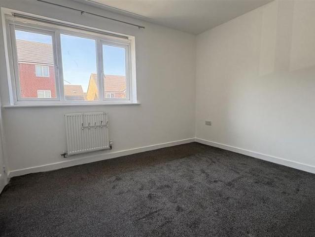 1 bedroom semi detached house to rent