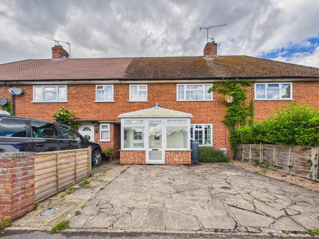1 bedroom semi detached house to rent