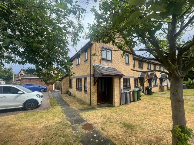1 bedroom semi detached house to rent