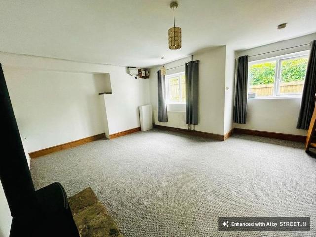 1 bedroom semi detached house to rent