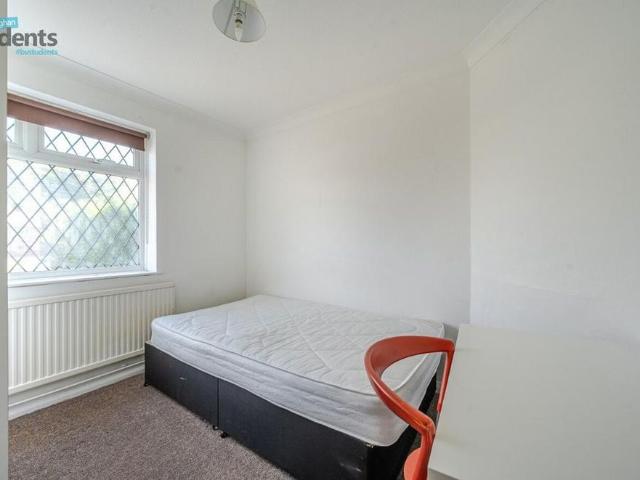 1 bedroom semi detached house to rent
