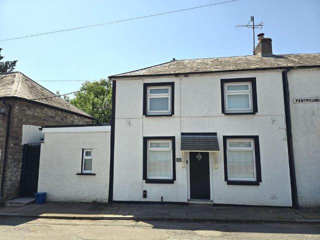 1 bedroom semi detached house to rent