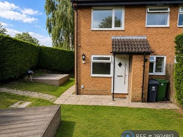 1 bedroom semi detached house to rent