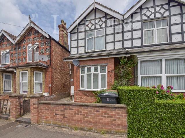 1 bedroom semi detached house to rent