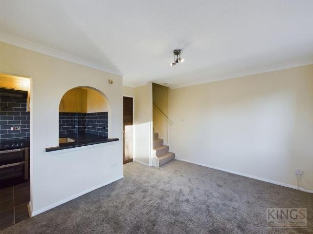 1 bedroom semi detached house to rent