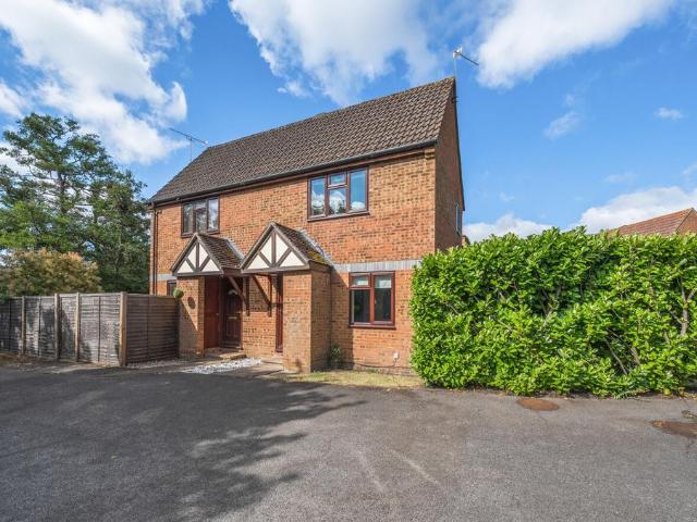 1 bedroom semi detached house for sale