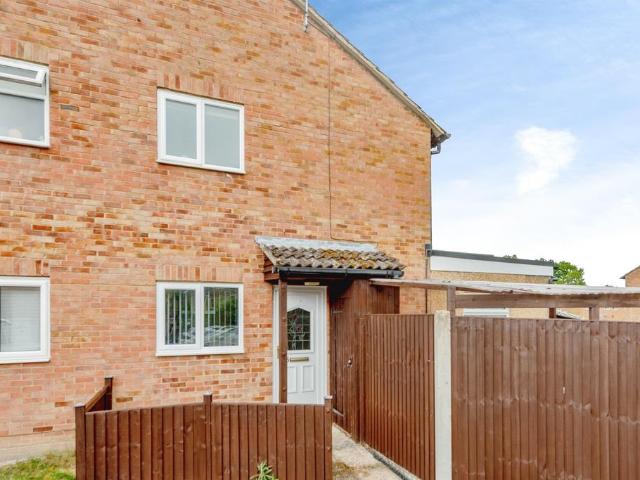 1 bedroom semi detached house for sale