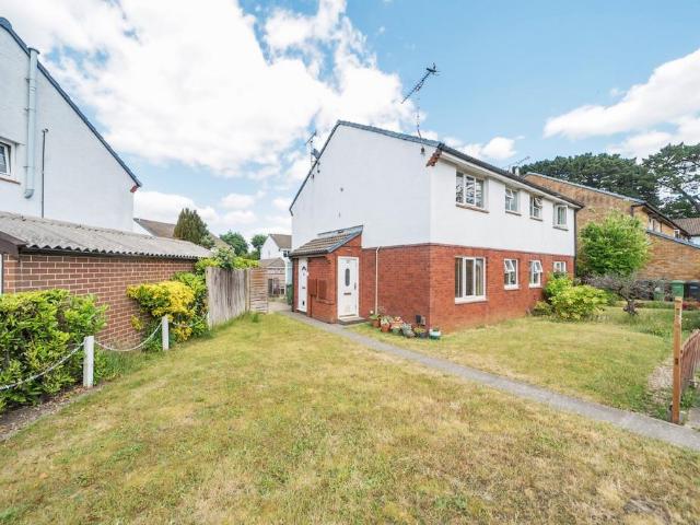 1 bedroom semi detached house for sale