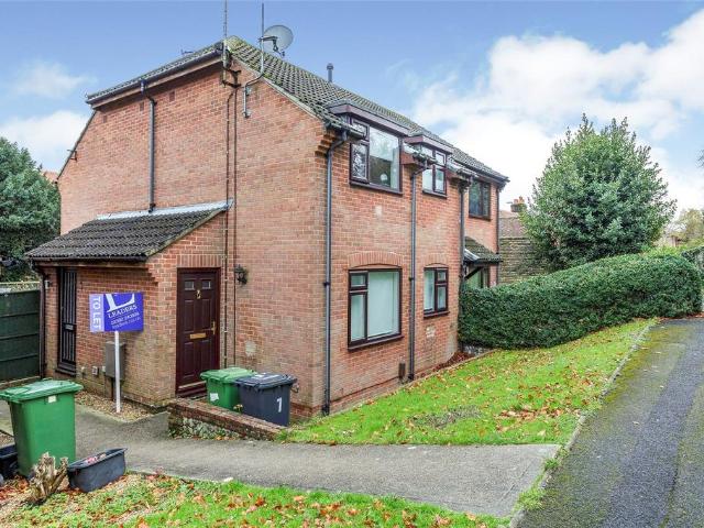 1 bedroom semi detached house for sale