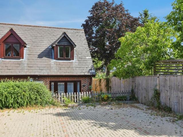 1 bedroom semi detached house for sale