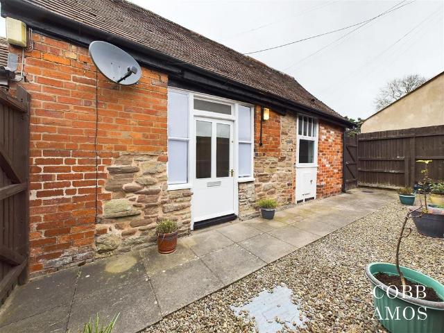 1 bedroom semi detached house for sale