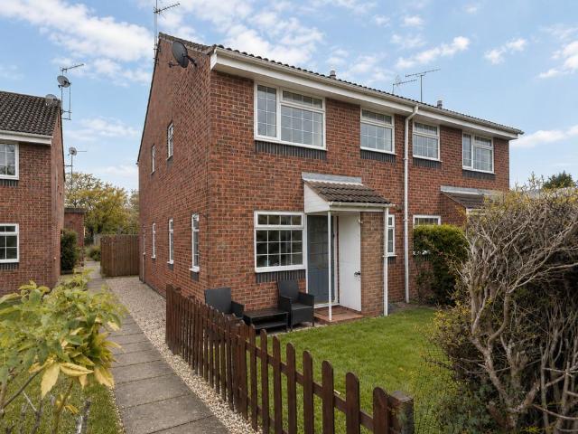 1 bedroom semi detached house for sale