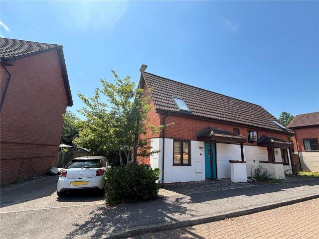 1 bedroom semi detached house for sale