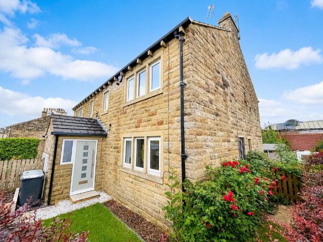 1 bedroom semi detached house for sale