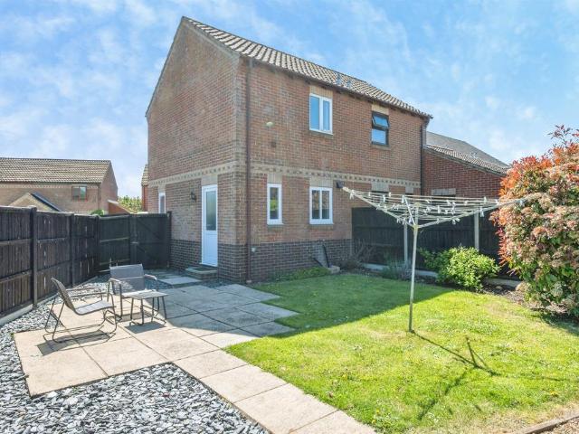 1 bedroom semi detached house for sale