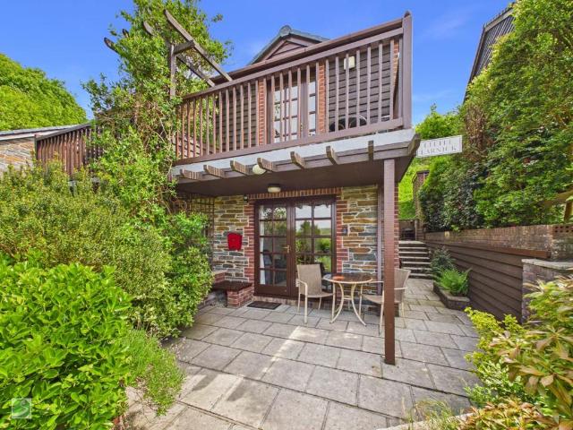 1 bedroom semi detached house for sale