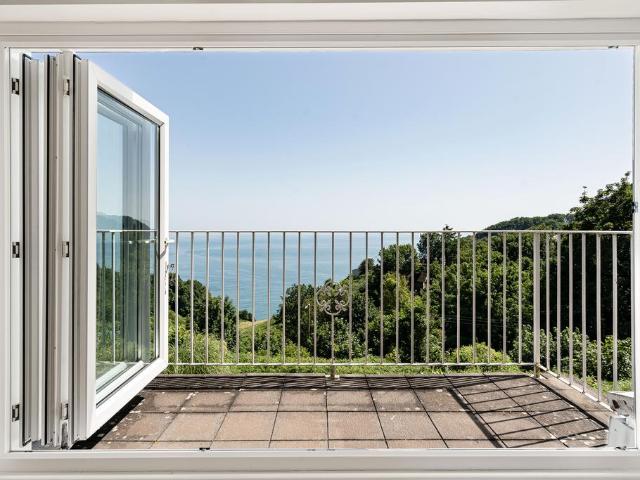 1 bedroom semi detached house for sale