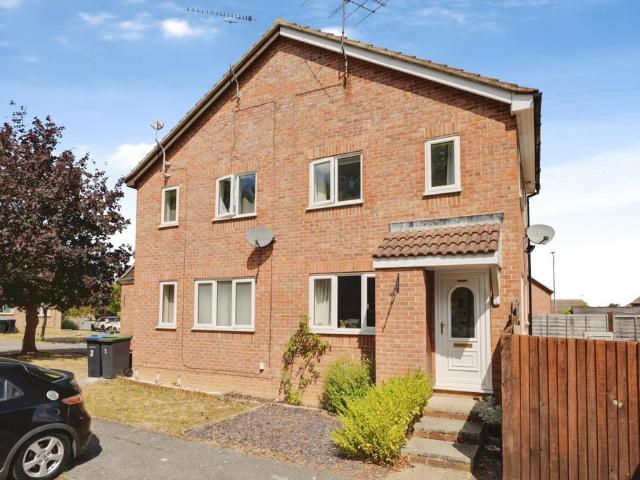 1 bedroom semi detached house for sale