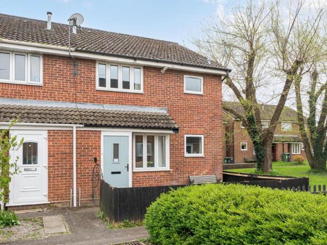 1 bedroom house for sale