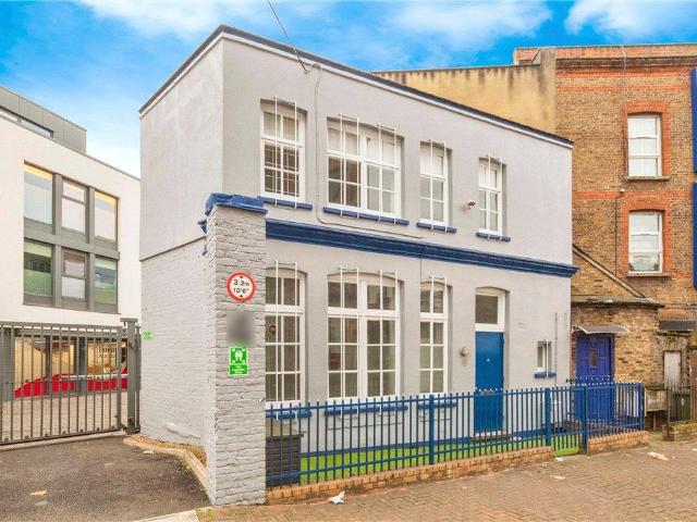 1 bedroom semi detached house for sale