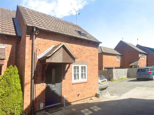 1 bedroom semi detached house for sale