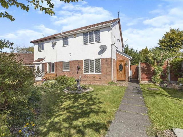 1 bedroom semi detached house for sale
