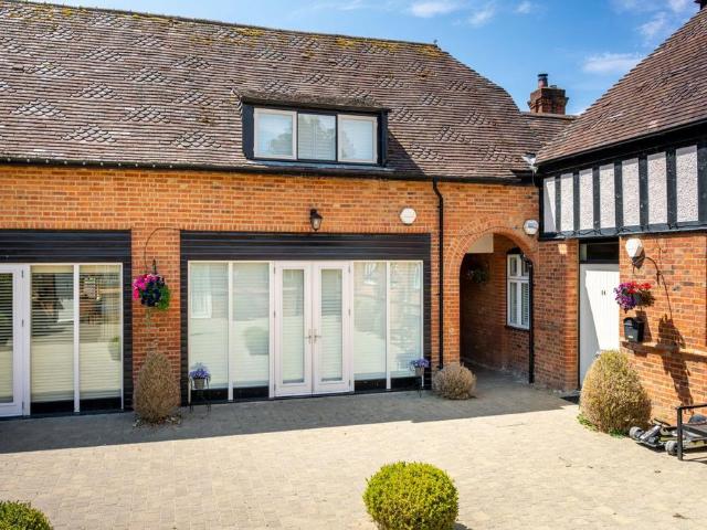 1 bedroom semi detached house for sale