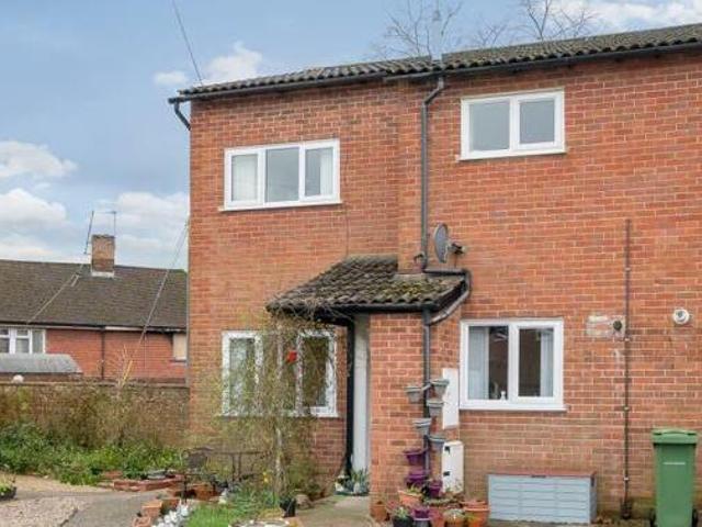 1 Bedroom Semi detached House For Sale In Berkshire