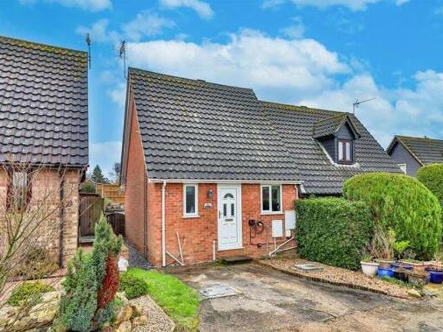 1 Bedroom Semi detached House For Sale In Hadleigh
