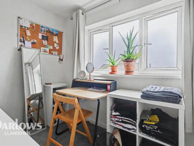 1 bedroom semi detached house for sale in Oakridge, Cardiff, CF14