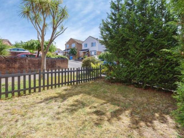 1 bedroom semi detached house for sale in Overcombe Close, POOLE, Dorset, BH17
