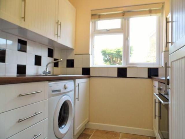 1 bedroom semi detached house for sale in Partridge Close, Swindon, SN3
