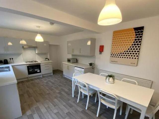 1 Bedroom Semi detached House For Rent In Beeston