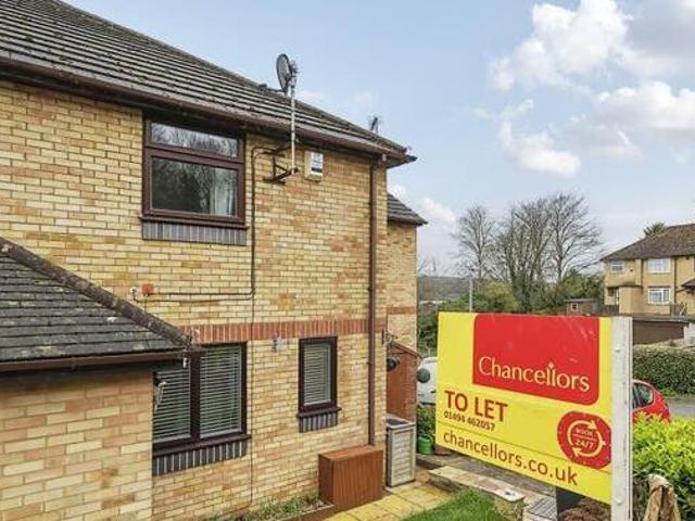 1 Bedroom Semi detached House For Rent In Buckinghamshire