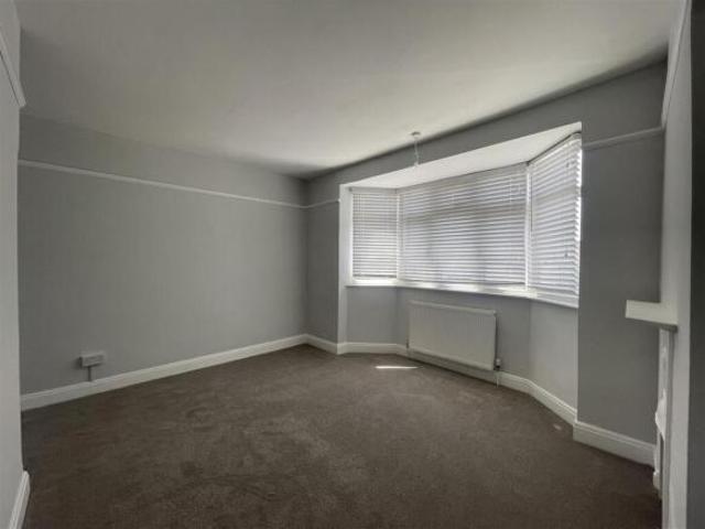 1 bedroom semi detached house for rent in Edna Road, Maidstone, ME14