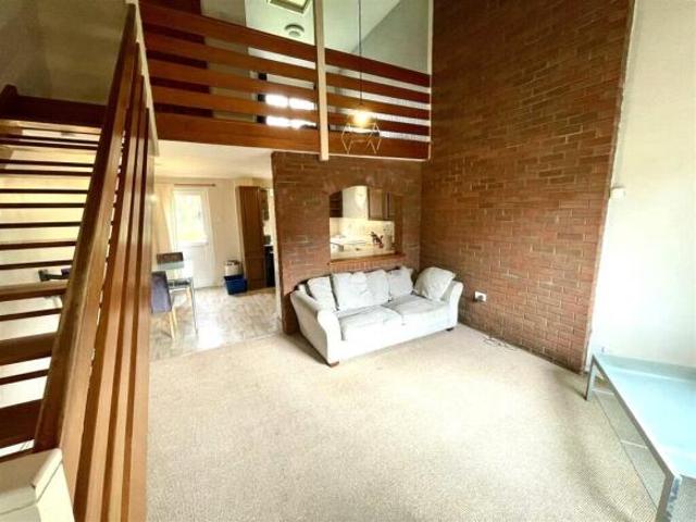 1 bedroom semi detached house for rent in Forest Rise, Eaglestone, Milton Keynes, MK6
