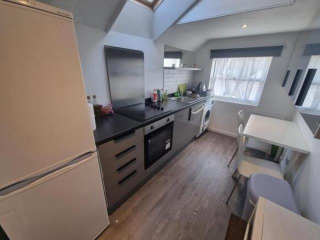 1 bedroom semi detached house for rent in Flat 2, 21 Oxford Street, CV32