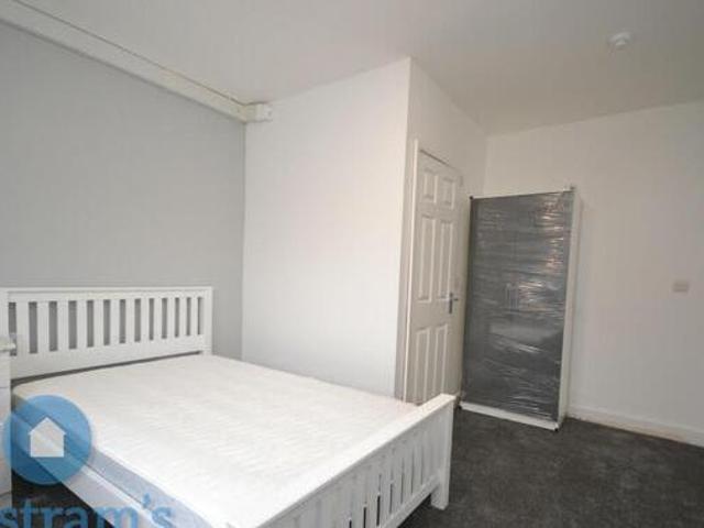 1 Bedroom Semi detached House For Rent In Lower Road