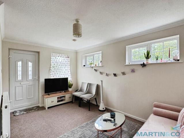 1 bedroom semi detached house for rent in Manorfield, Singleton, Ashford, TN23