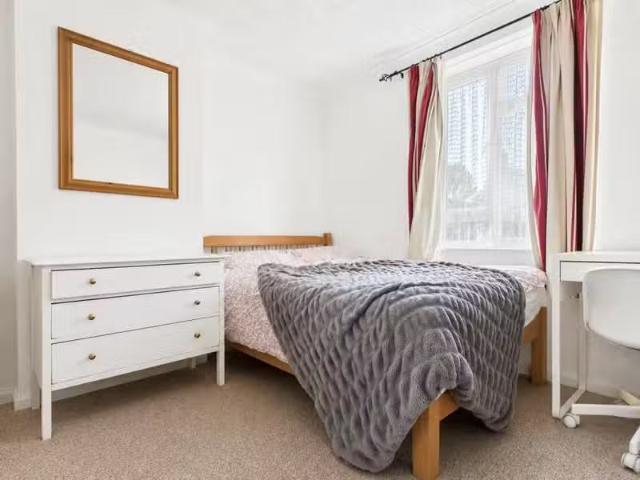 1 bedroom semi detached house for rent in Newick Road, Brighto.