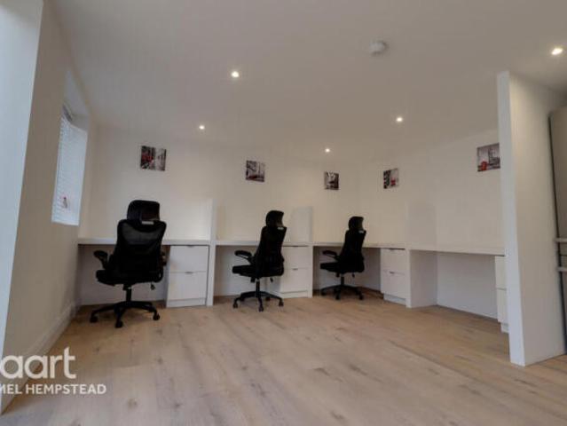 1 bedroom semi detached house for rent in Osborne Road, Watford, WD24