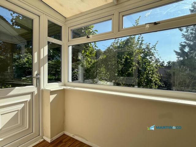 1 bedroom semi detached house for rent in Queens Road, Willesborough, Ashford, TN24
