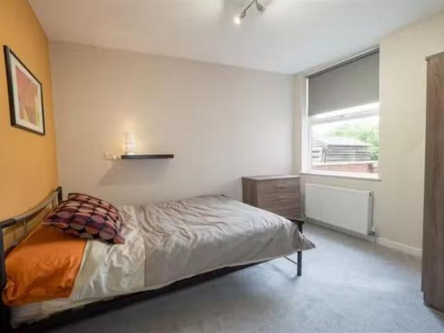 1 bedroom semi detached house for rent in Queensland Ave, CV5