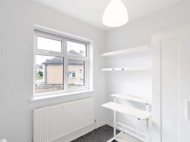 Semi detached house for rent in Room B, Somerset Close, New Malden, KT3
