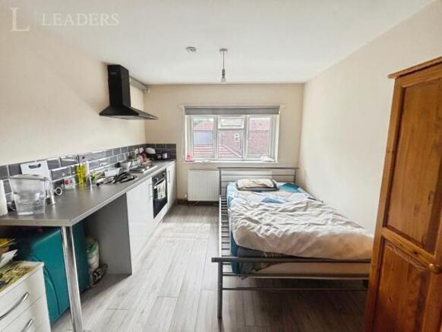 1 bedroom semi detached house for rent in Rowditch Avenue, Derby, DE22