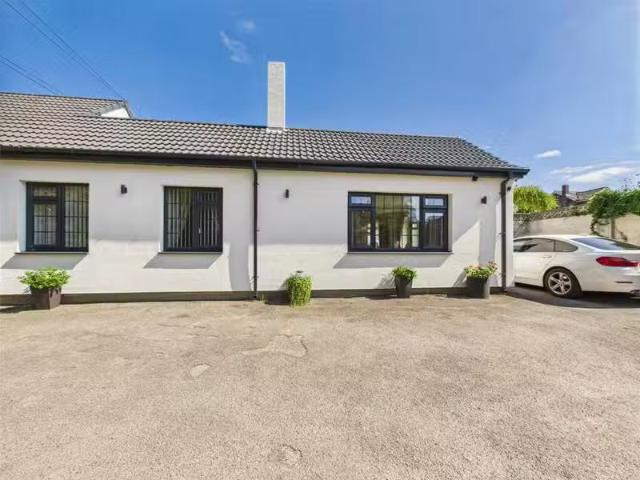 1 bedroom semi detached house for rent in Shortwood Road, Puck.