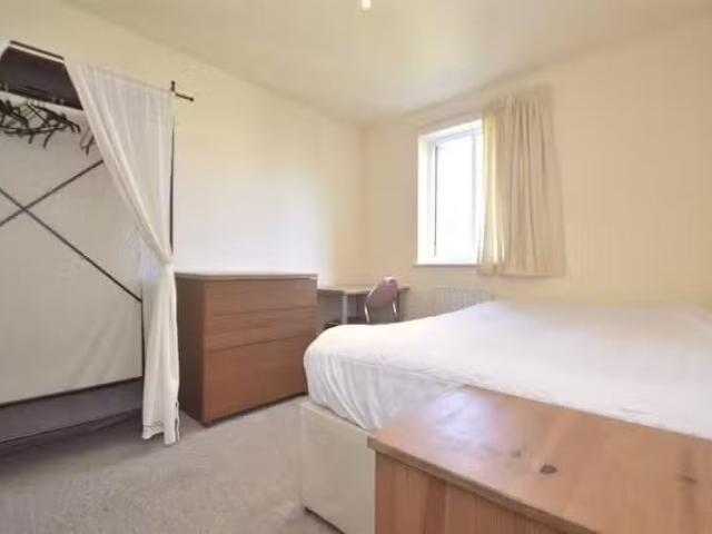 1 bedroom semi detached house for rent in Sheldons Court, Winc.