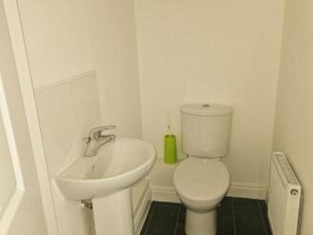 1 bedroom semi detached house for rent in Stonegate Mews, Doncaster, DN4