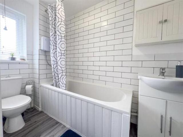 1 bedroom semi detached house for rent in Sunbeam Way, Kitts Green, Birmingham, B33