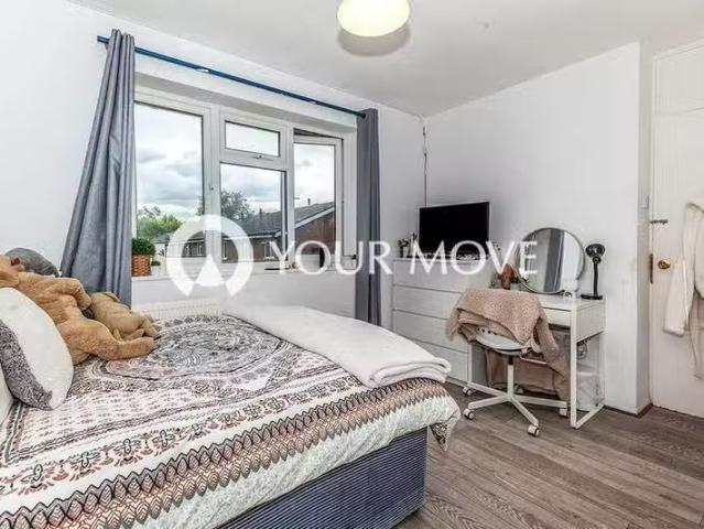 1 bedroom Semi Detached Property to rent, Linden Court, Englef.